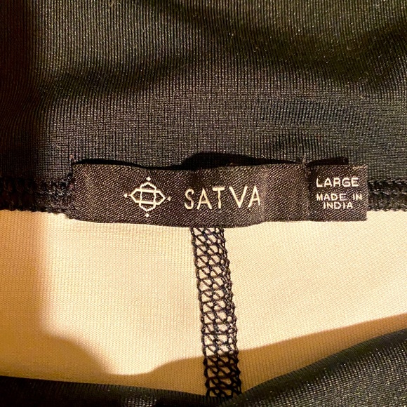 Satva | Pants & Jumpsuits | New Without Tag Asks Satva Leggings | Poshmark